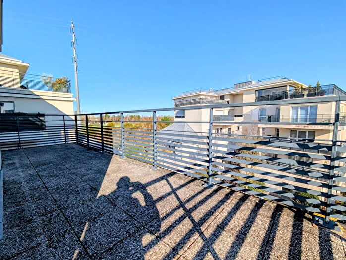 Appartement à vendre - Élancourt, Le Berceau, Les Réaux, La Commanderie - 3 pièces - 2 chambres