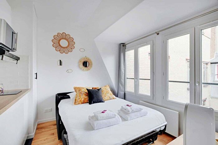 Muette Sud, Paris 16ème arrondissement : Appartement 1 pièce à louer
