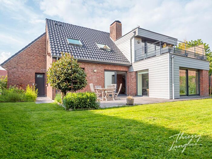 Maison 8 pièces à vendre à Bouvines