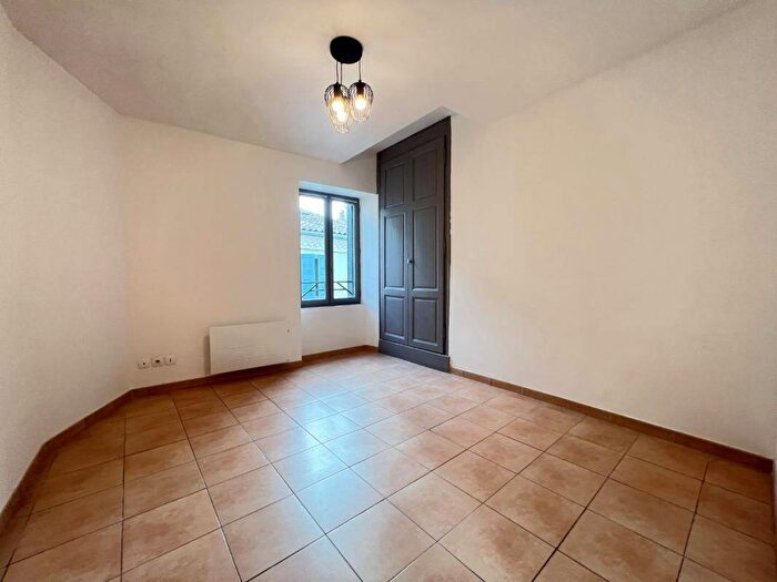 Appartement à louer - Ville-Basse, Montélimar - 2 pièces - 1 chambre