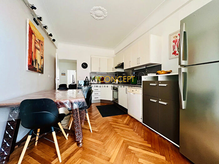Nice, Saint-Pierre de Feric - Appartement 4 pièces à vendre