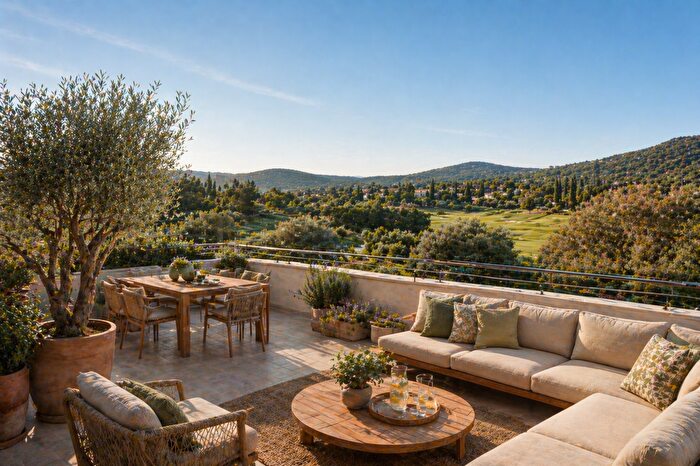 Maison 4 pièces à vendre à Châteauneuf-Grasse