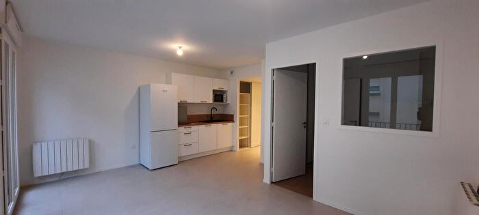 Laval, Les Pommeraies : Appartement 1 pièce à vendre