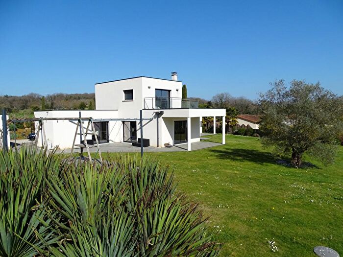 Maison à vendre - Sainte-Nathalène - 5 pièces - 3 chambres