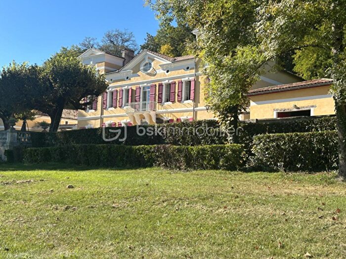 Maison à vendre - Villeneuve-sur-Lot - 19 pièces - 12 chambres