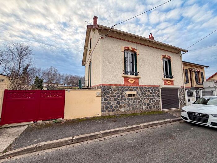 Maison à vendre - Montluçon, Pierre Leroux - 5 pièces - 4 chambres