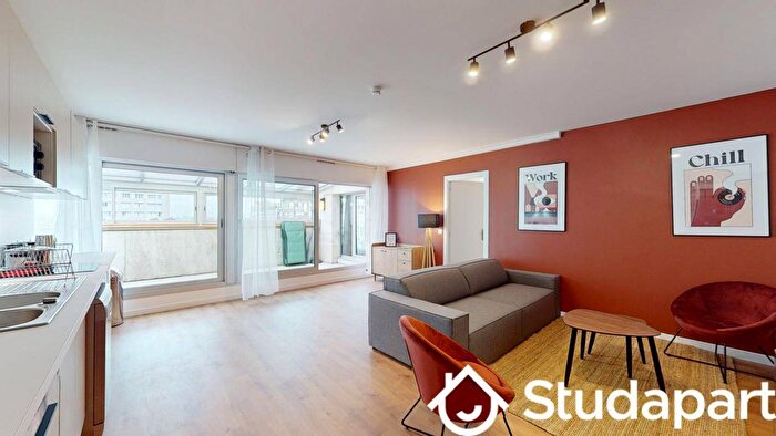 Appartement à louer - Choisy-le-Roi - 1 pièce - 2 chambres