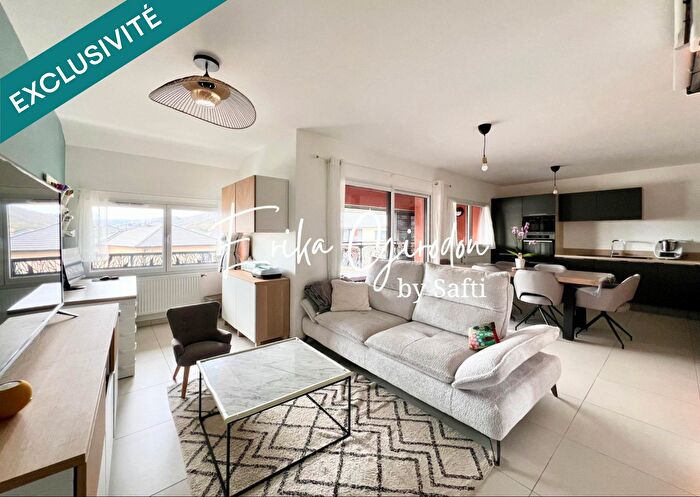 Appartement à vendre - Saint-Maurice-de-Beynost - 4 pièces - 3 chambres