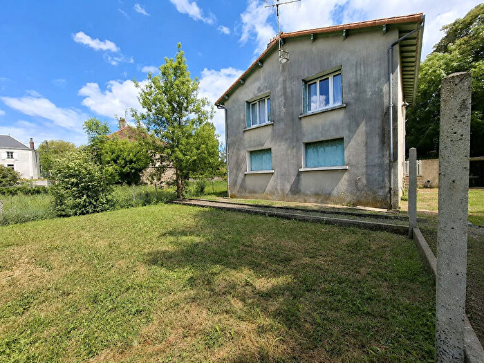 Saint-Maixent-lécole : Maison 4 pièces à vendre