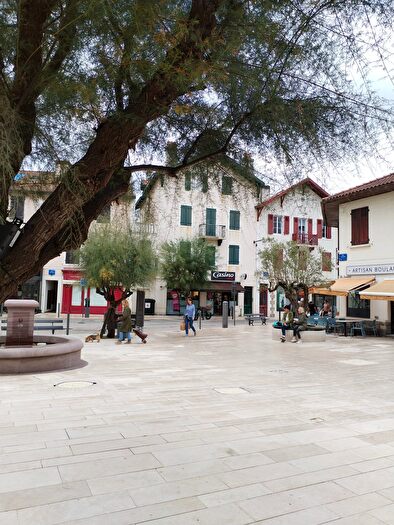 Appartement à vendre - Biarritz, Saint-Charles, Phare, Larochefoucauld - 4 pièces - 2 chambres