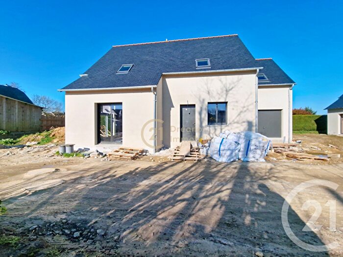 Maison à vendre - Saint-Méen-le-Grand - 6 pièces - 4 chambres