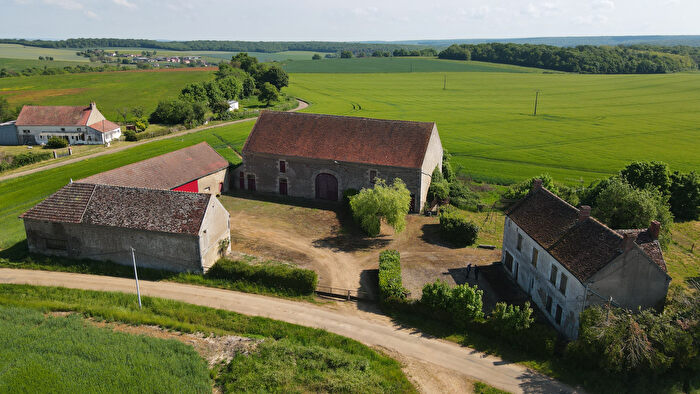 Varzy : Maison 8 pièces à vendre