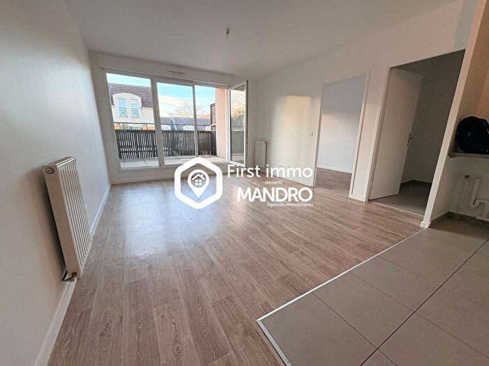 Appartement à vendre - Pomponne - 4 pièces - 3 chambres