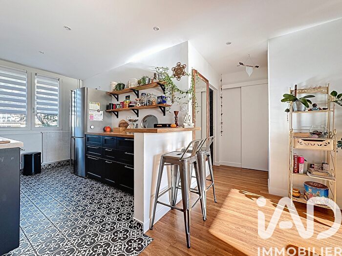 Appartement à vendre - Romans-sur-Isère, Centre-ville - 3 pièces - 2 chambres