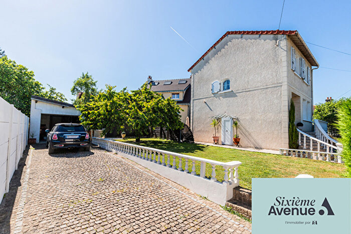 Maison 6 pièces à Savigny-sur-Orge, Plateau, à vendre