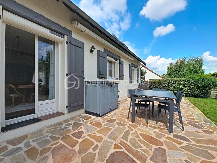 Maison 7 pièces à Le Plessis-Pâté, à vendre