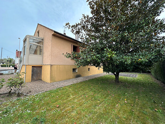 Maison 4 pièces à Auxonne, à vendre