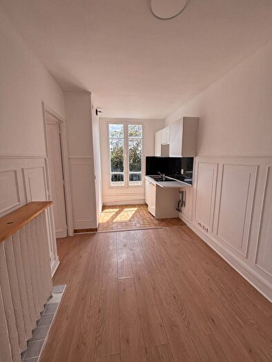 Appartement à louer - Diderot-Domaine du Bois, Vincennes - 1 pièce