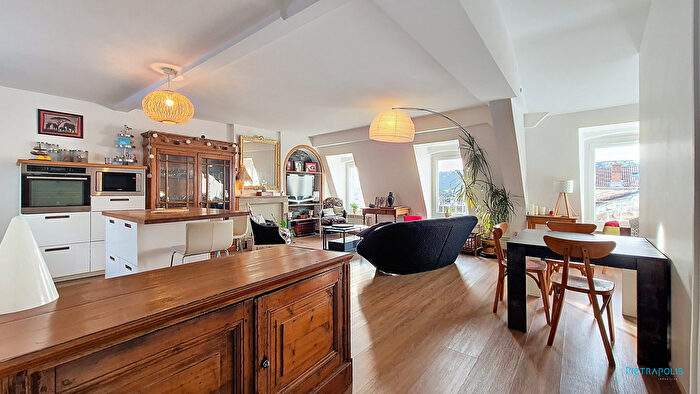 Appartement à vendre - Vienne, Centre-ville - 3 pièces - 2 chambres