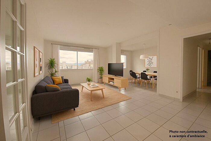 Appartement à vendre - Valence - 4 pièces - 2 chambres