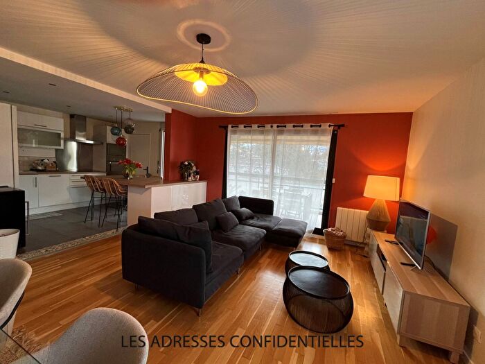 Appartement à louer - Tassin le Bourg, Tassin-la-Demi-Lune - 4 pièces - 3 chambres