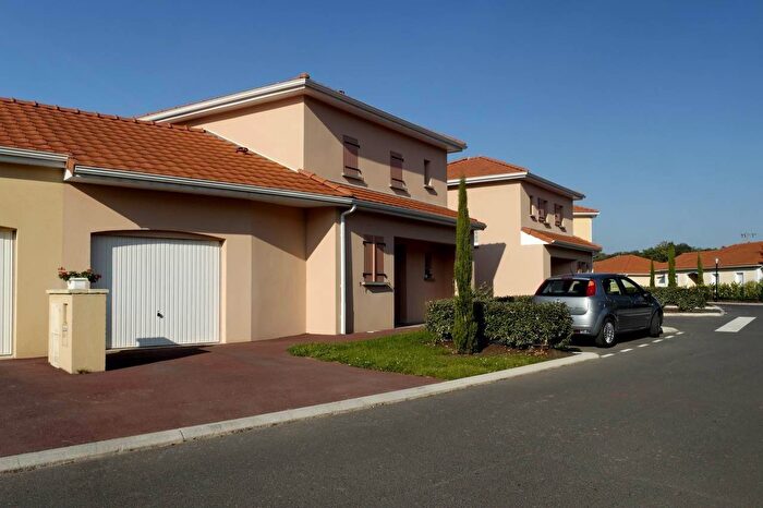 Maison à louer - Objat - 3 pièces - 2 chambres