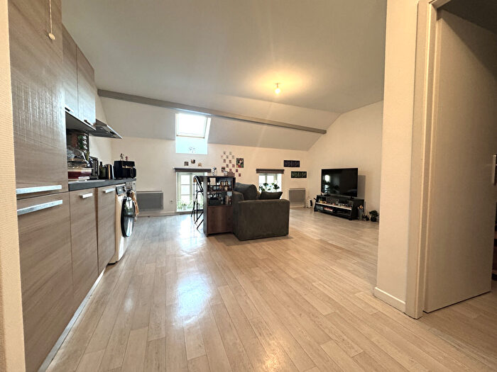 Thionville, Centre-ville, Gare : Appartement 2 pièces à vendre