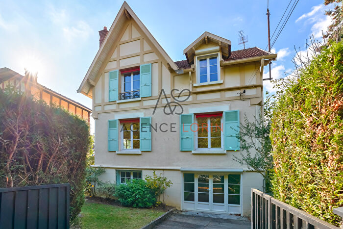 Maison à vendre - Le Vésinet - 7 pièces - 4 chambres