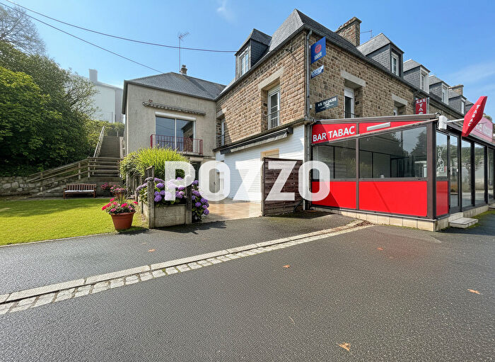 Maison 7 pièces à vendre à Mortain