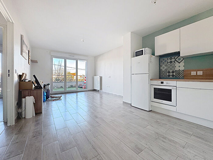 Appartement à vendre - Noisy-le-Grand, Sud - 2 pièces - 1 chambre