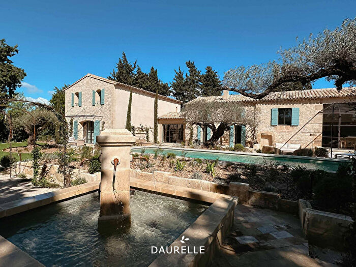 Maison à vendre - Maussane-les-Alpilles - 8 pièces - 5 chambres