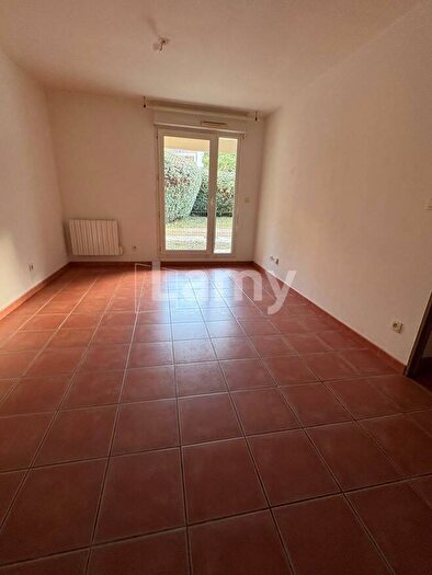 Appartement à louer - Saint Jean-Saint Genies, Avignon - 2 pièces - 1 chambre
