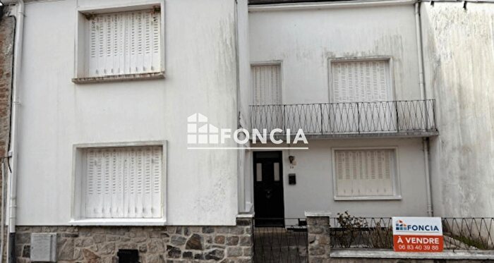 Maison à vendre - Aiglemont - 6 pièces - 4 chambres