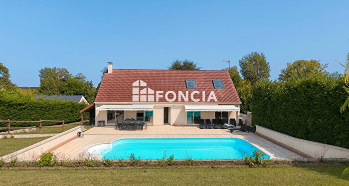 Maison à vendre - Vert-en-Drouais - 8 pièces - 6 chambres