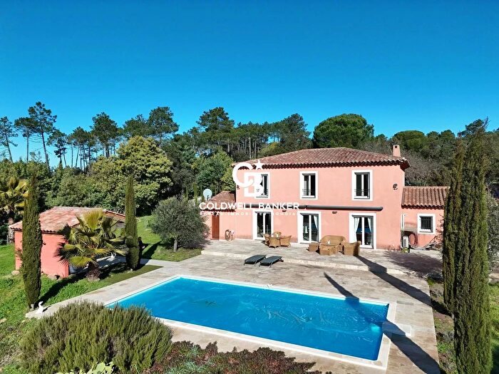 Maison à vendre - Sainte-Maxime, Saquèdes, Quilladou, Garonnette, Golfe - 7 pièces - 4 chambres
