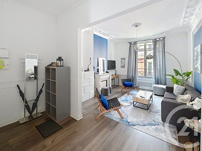 Appartement 5 pièces à louer à Reims, Centre-ville