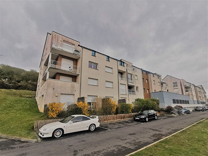 Appartement à louer - Louviers, La Roquette, Hamelet, Les Monts - 3 pièces - 2 chambres