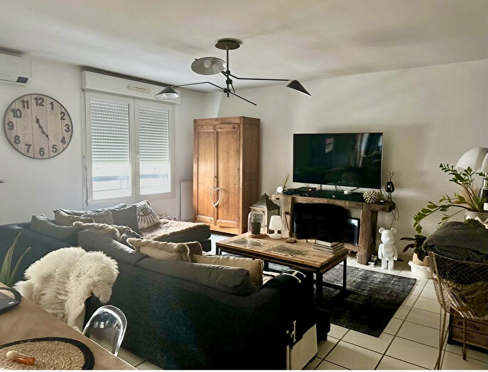 Appartement 3 pièces à vendre - Villeurbanne, Charmettes