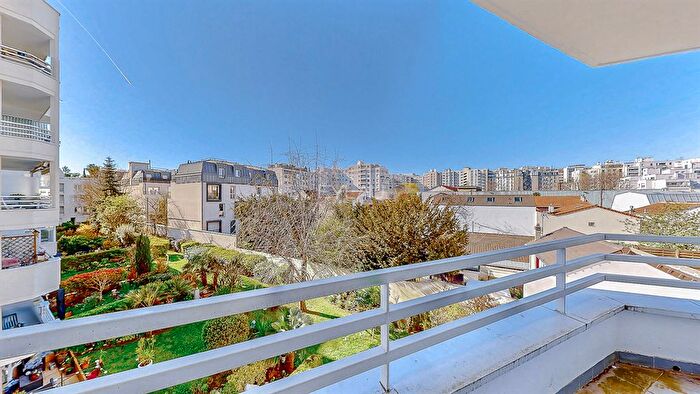 Le Kremlin-Bicêtre, Les Coquettes, Les Plantes : Appartement 3 pièces à vendre