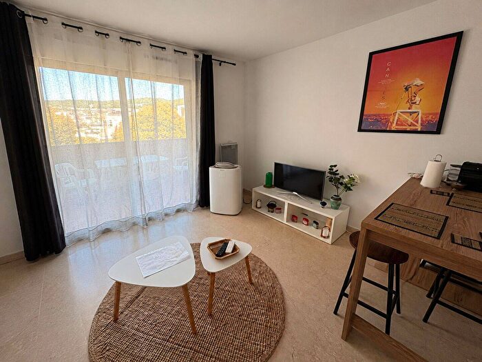 Les Colles-Camp Lauvas-Font de l'Orme, Mougins - Appartement 1 pièce à louer