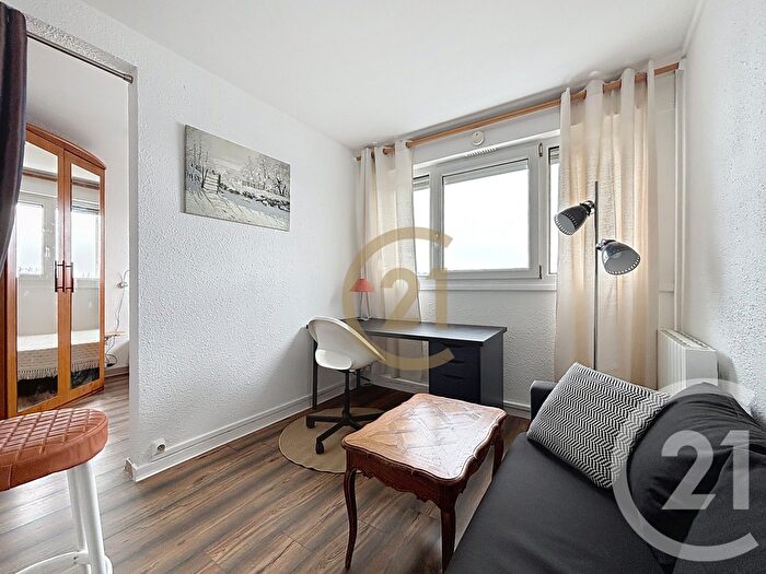 Appartement à louer - Belfort, La Pépinière - 2 pièces - 1 chambre