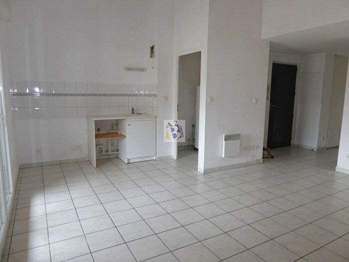 Appartement 4 pièces à louer à Saint Cybard-Houmeau, Angoulême