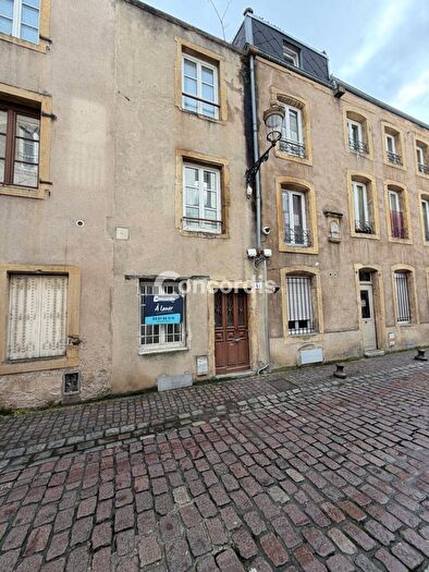 Appartement à louer - Centre-Ancienne Ville, Metz - 3 pièces - 1 chambre