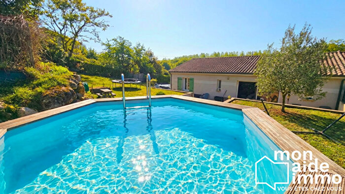 Maison à vendre - Camarsac - 5 pièces - 3 chambres