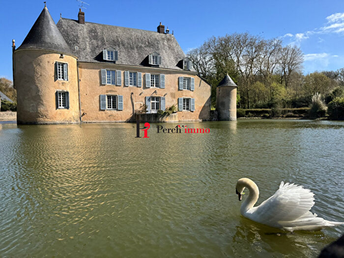 Maison 15 pièces à Le Mans, à vendre