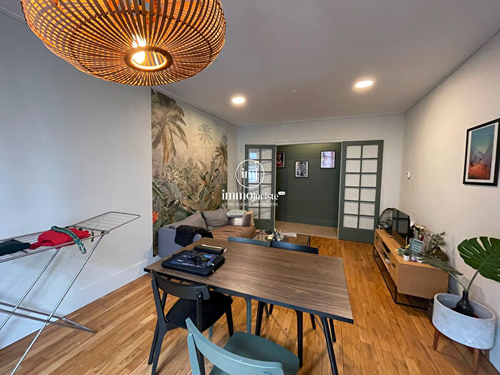 Appartement à louer - Limoges, Centre-ville, Hôtel de Ville, Emailleurs - 4 pièces - 3 chambres