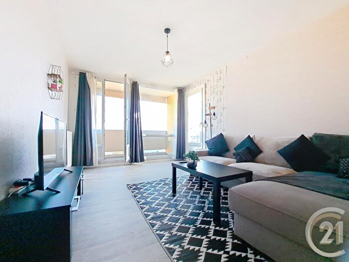 Appartement à louer - Compiègne, Royallieu, Pompidou - 2 pièces - 1 chambre