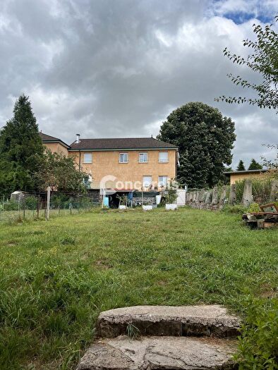 La Vôge-les-Bains : Appartement 3 pièces à louer