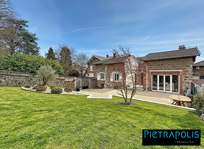 Maison à vendre - Saint-Symphorien-sur-Coise - 7 pièces - 4 chambres