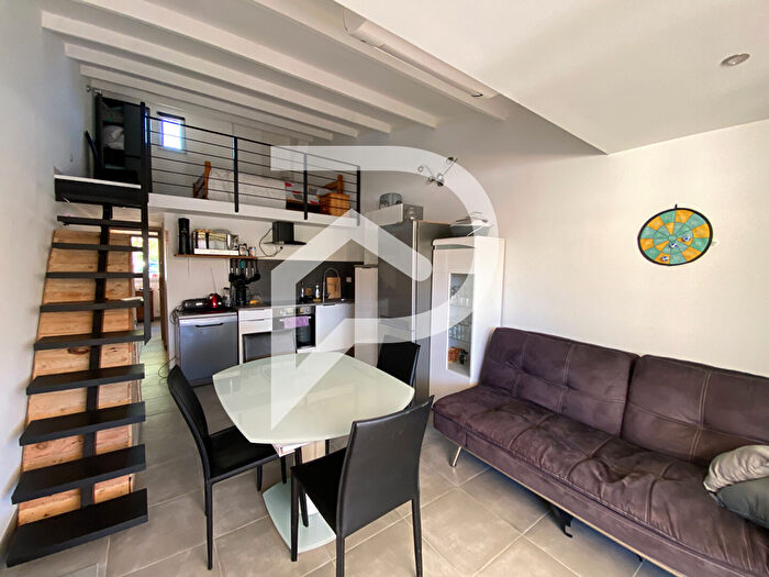 Maison à vendre - Aigues-Mortes - 3 pièces - 2 chambres